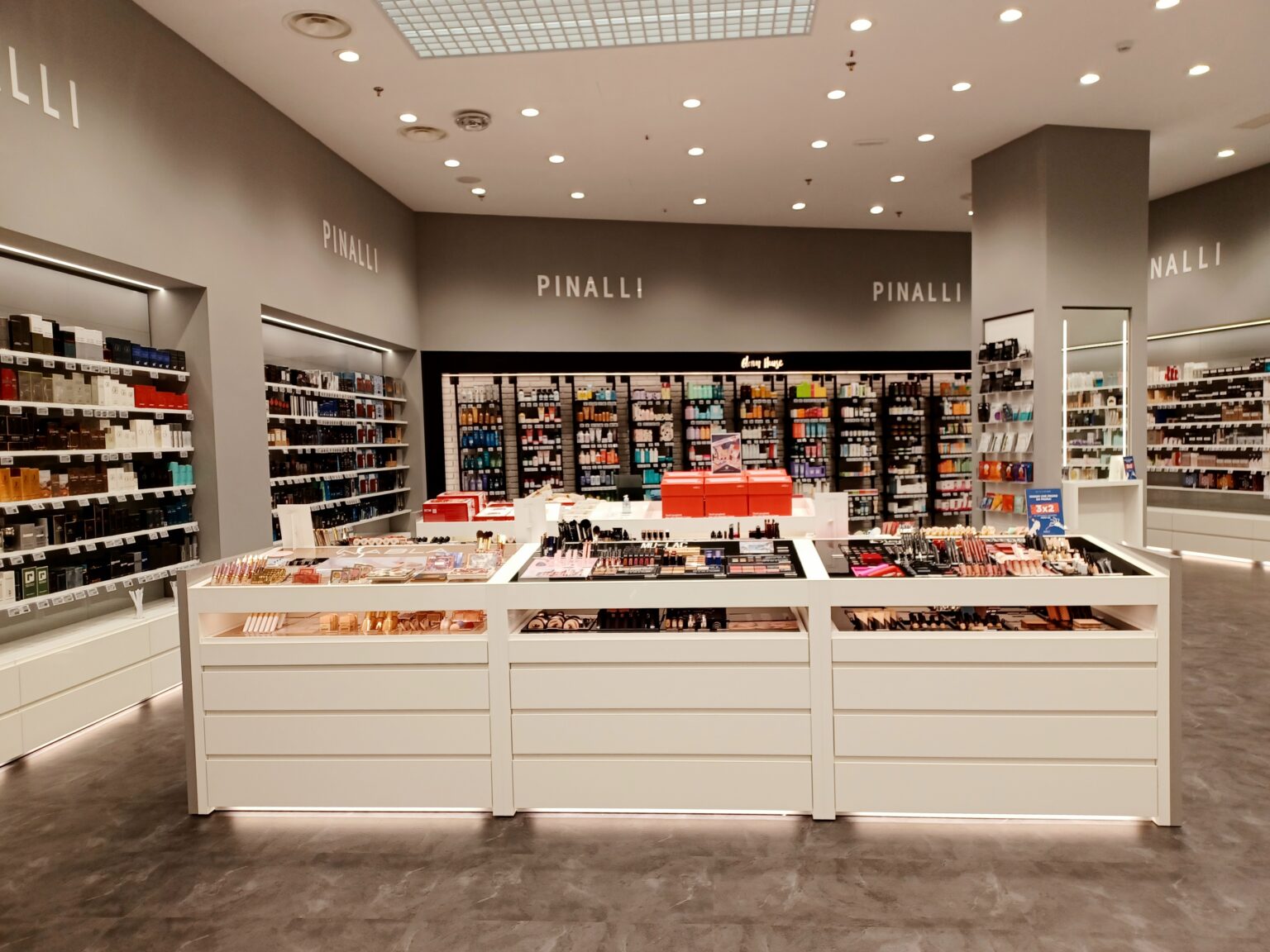 Profumerie Pinalli - Centro Commerciale ESP - Ravenna